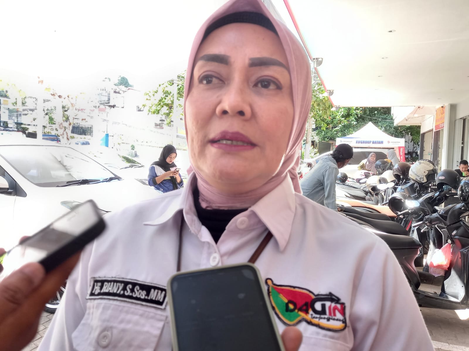 Antrean Panjang di SPBU Tanjungpinang Akibat Distribusi BBM Tidak Tepat ...